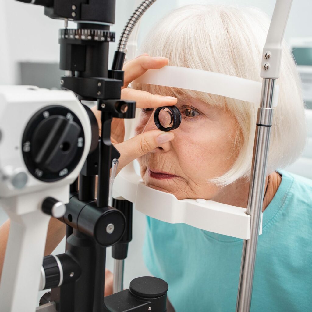 Glaucoma researchers deliver verdict on SLT versus eye drops in LiGHT ...