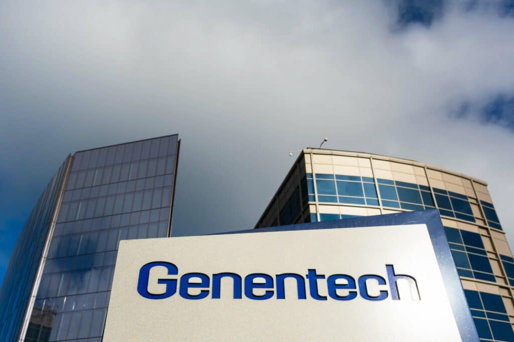FDA approves Susvimo continuous drug delivery implant for AMD - Insight