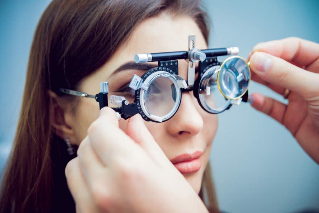 new-research-debunks-belief-myopia-develops-and-worsens-only-during